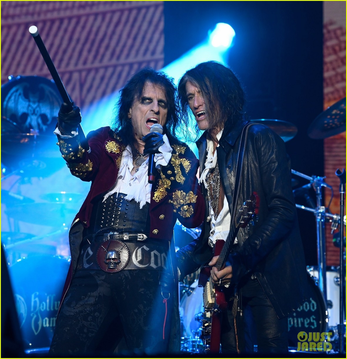 Photo: johnny depp hollywood vampires concert 053 | Photo 4953971 ...