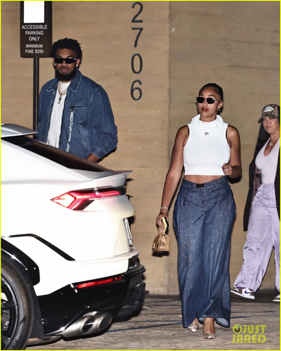 Jordyn Woods & Boyfriend Karl-Anthony Towns Coordinate in Denim After ...