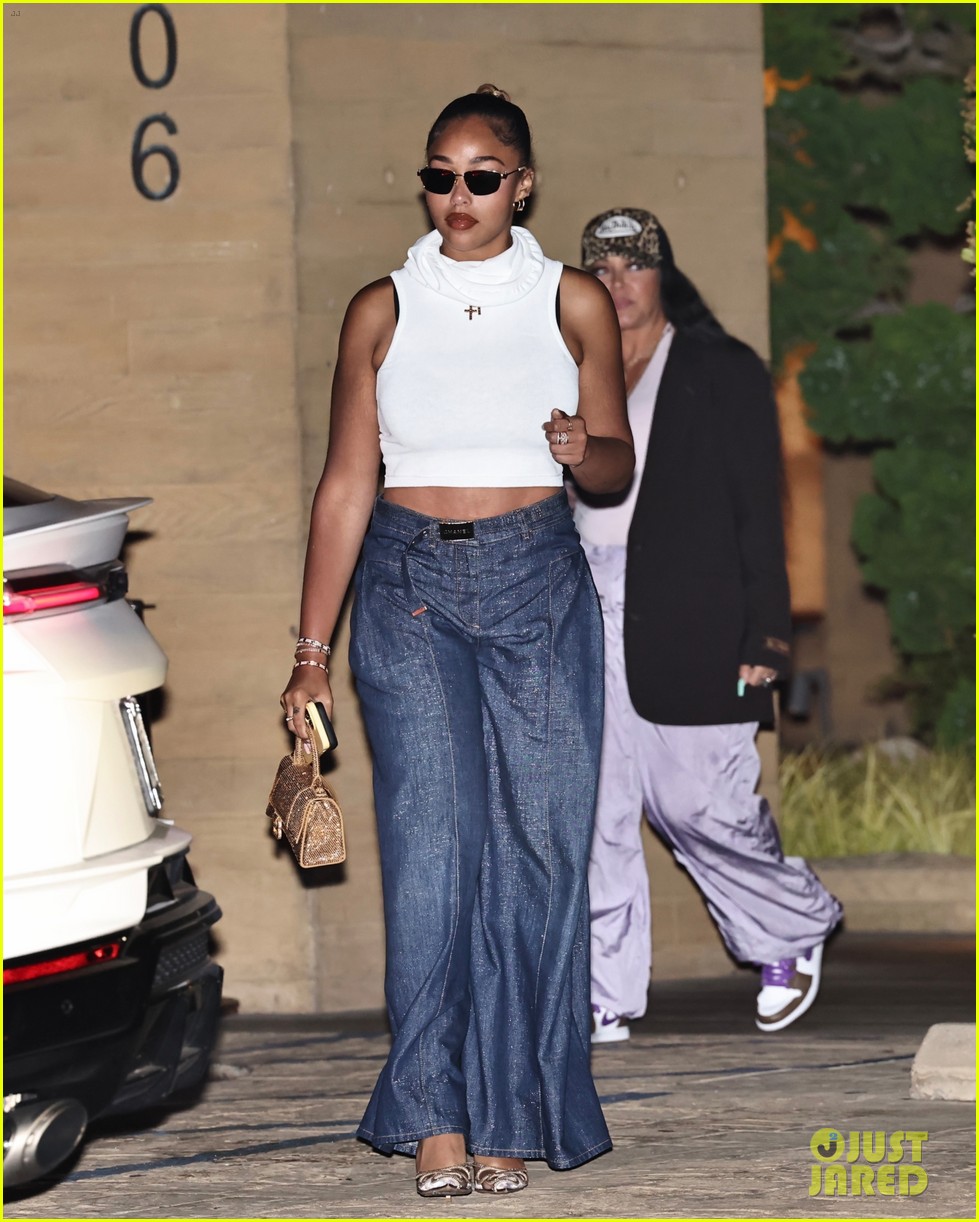 Jordyn Woods & Boyfriend Karl-Anthony Towns Coordinate in Denim After ...