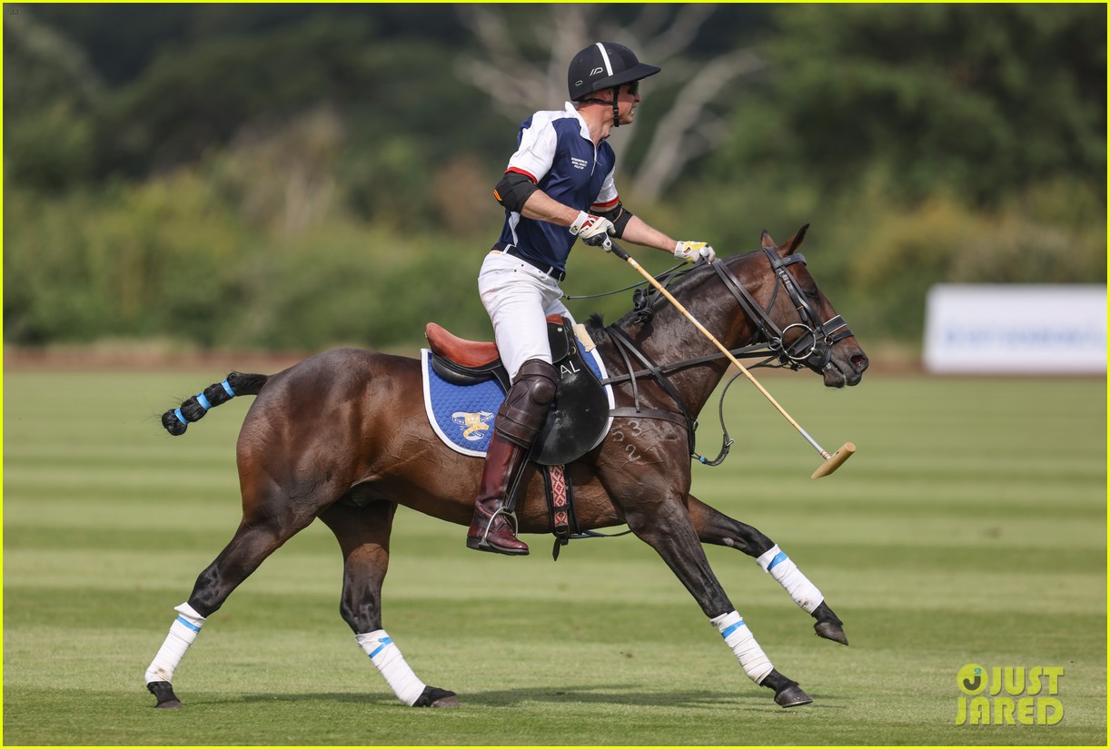 Kate Middleton Cheers On Prince William During Royal Charity Polo Cup ...