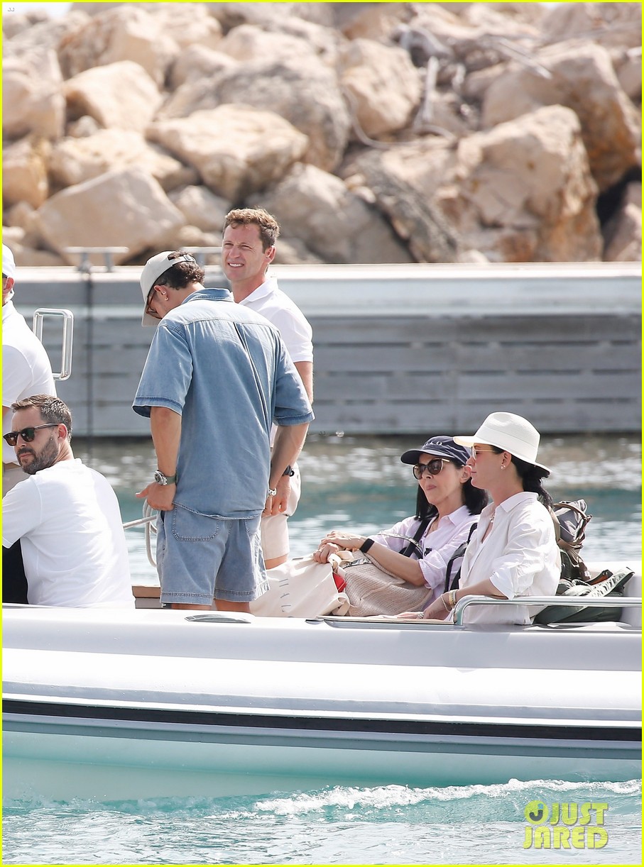 Katy Perry & Orlando Bloom Go for Boat Ride While Vacationing in South ...