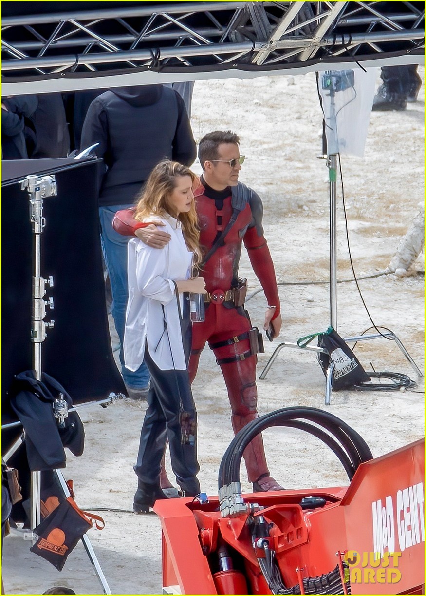 Blake Lively Visits Ryan Reynolds on Set of 'Deadpool 3' in London: Photo 4954832 | Blake Lively ...