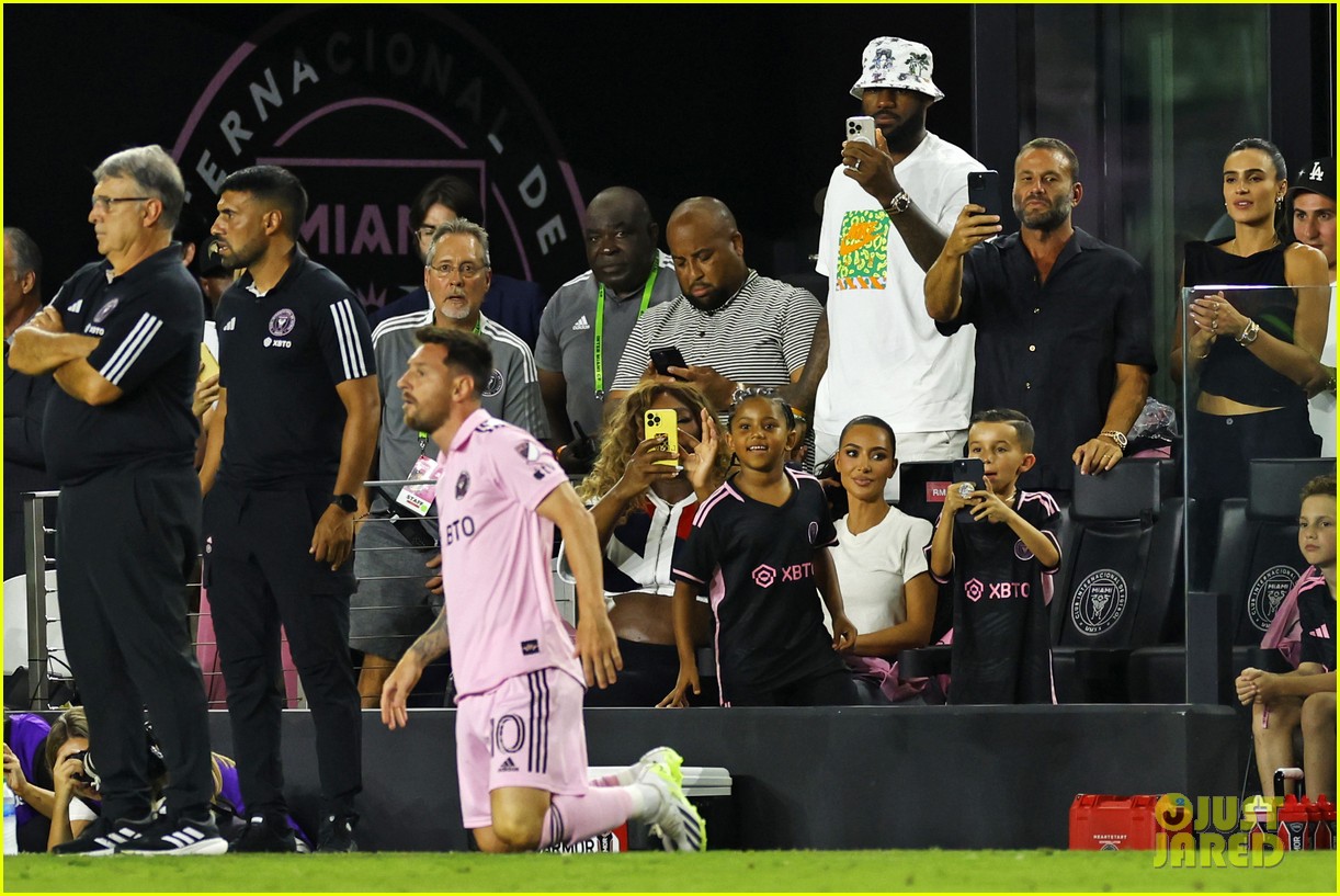 Lionel Messi Makes Game-Winning Goal In Inter Miami Debut - See The Pics!: Photo 4957334 ...