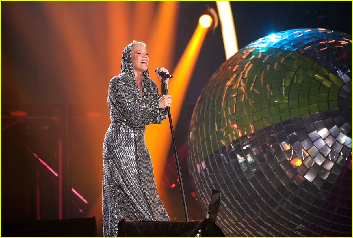 Pink's Set List for 2023 Shows Revealed After Summer Carnival Tour ...