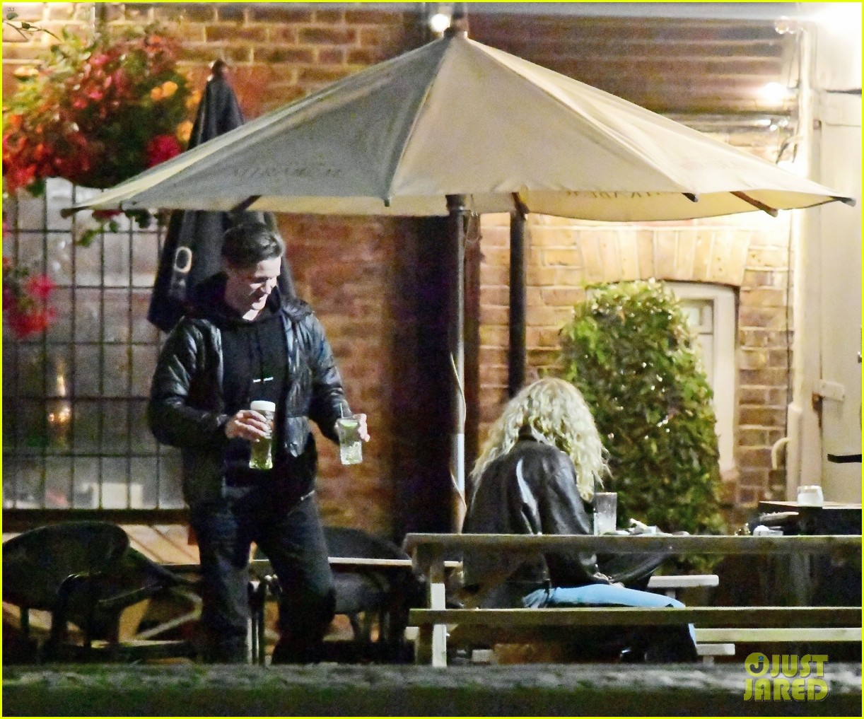 Photo: matt smith emma laird pda 77 | Photo 4953587 | Just Jared ...