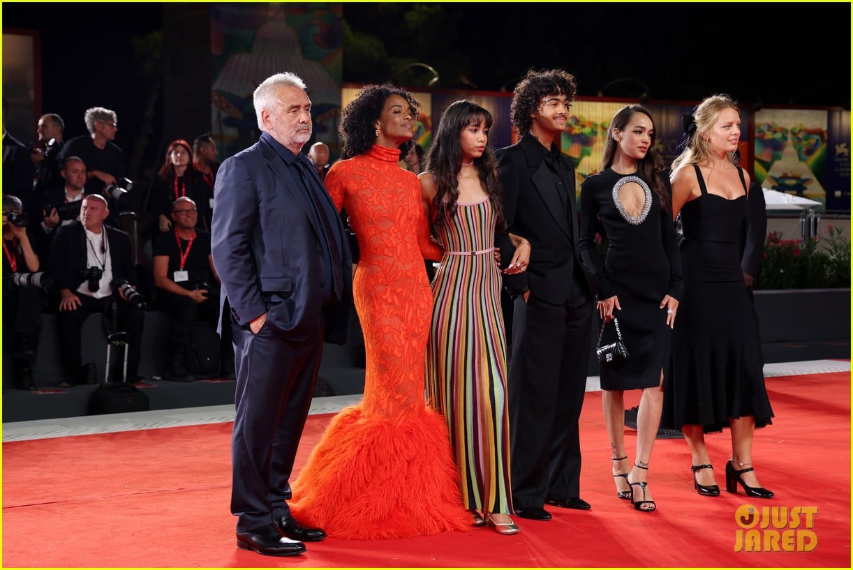 Here's Why Caleb Landry Jones Spoke In A Scottish Accent At The Venice ...