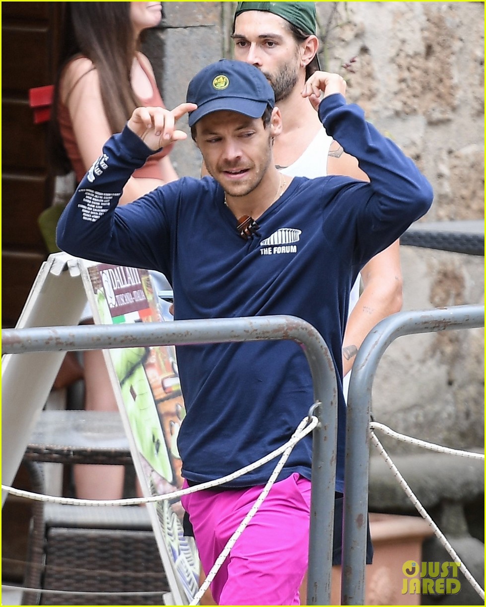 Harry Styles Spotted Jogging Around Italy with His Personal Trainer in ...