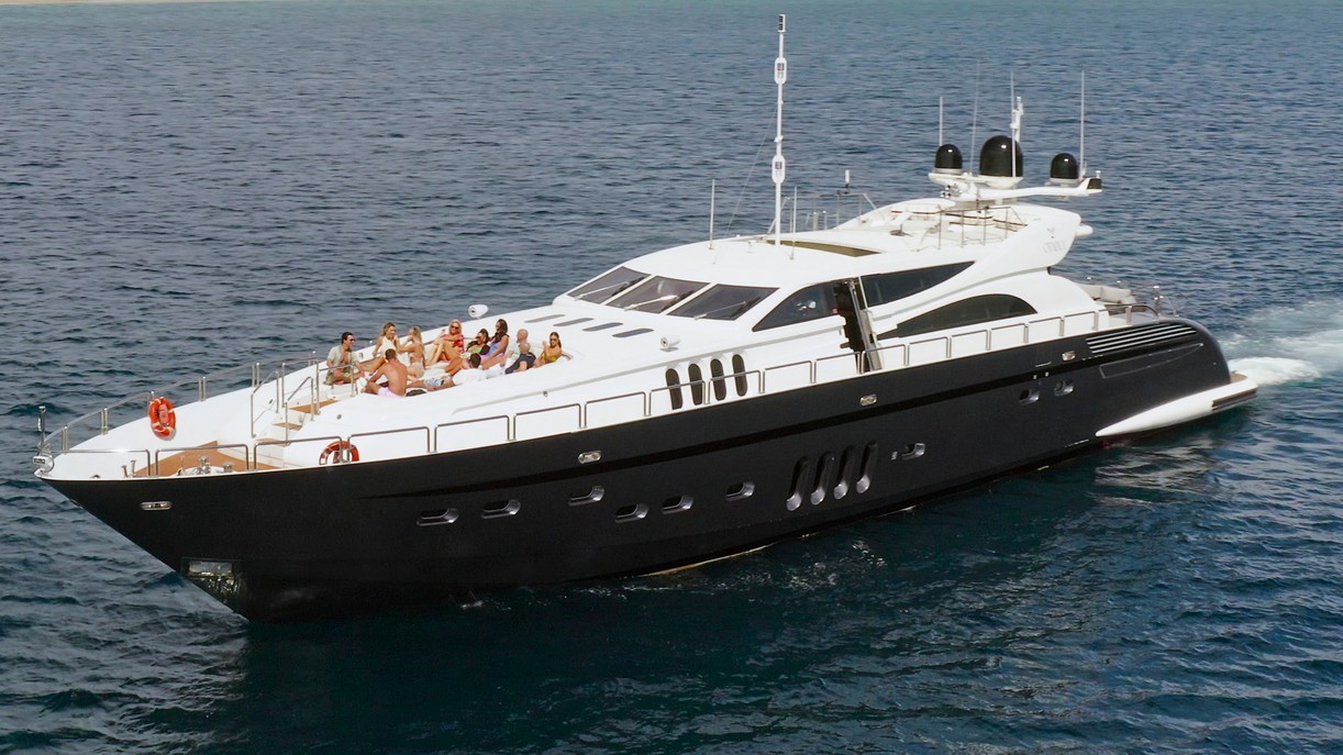 Tyler Stanaland & Alex Hall's Relationship Takes Center Stage in 'Selling The OC' Season 2 ...