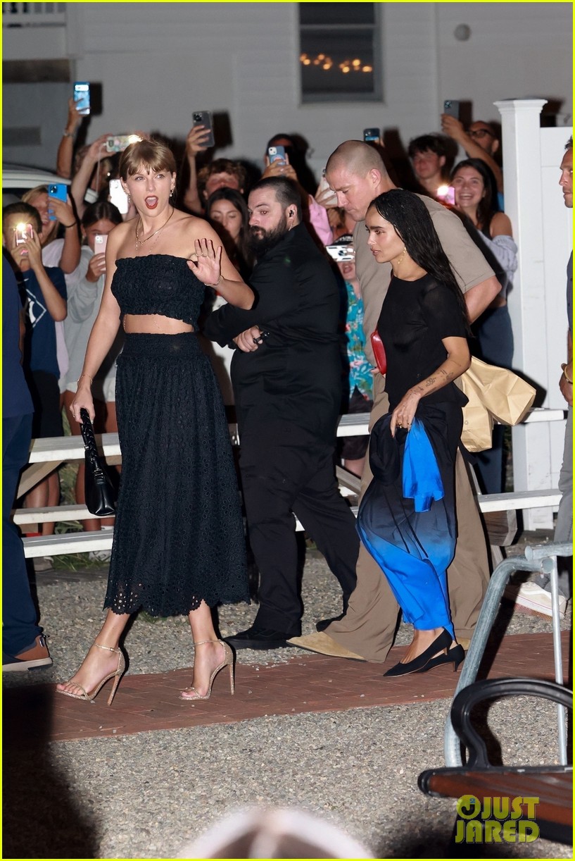 Taylor Swift Joins Cara Delevingne, Lana Del Rey, & More Stars Attend ...