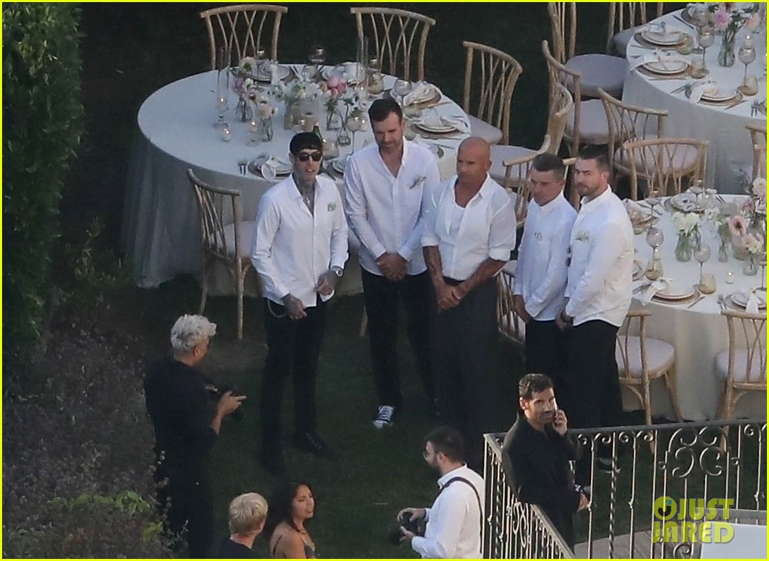 Miley Cyrus is Maid of Honor at Mom Tish Cyrus' Wedding to Dominic ...