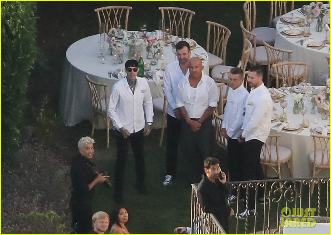 Miley Cyrus is Maid of Honor at Mom Tish Cyrus' Wedding to Dominic ...