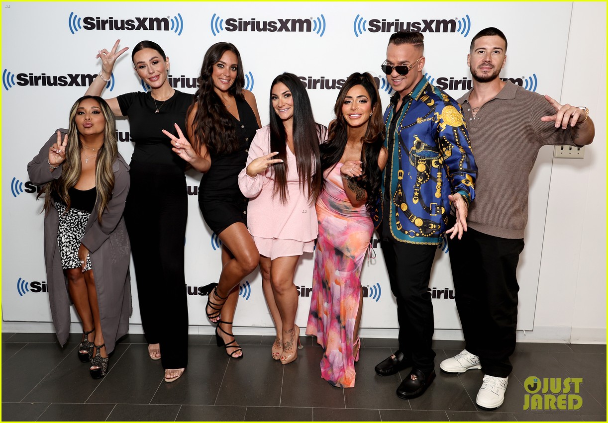 Whoopi Goldberg Reveals The Sage Advice She Gave 'Jersey Shore' Cast ...