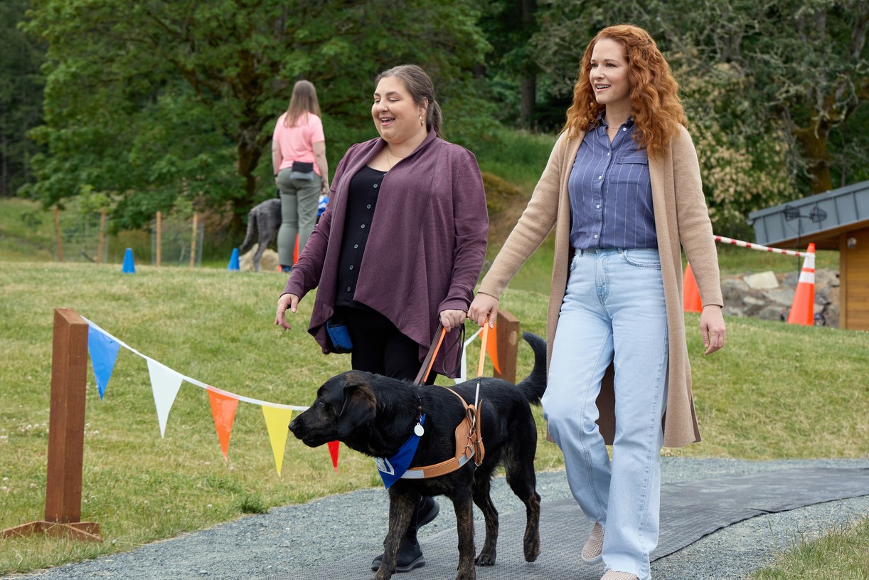 Hallmark Channel Puts A Spotlight On Guide Dogs in 'Guiding Emily ...