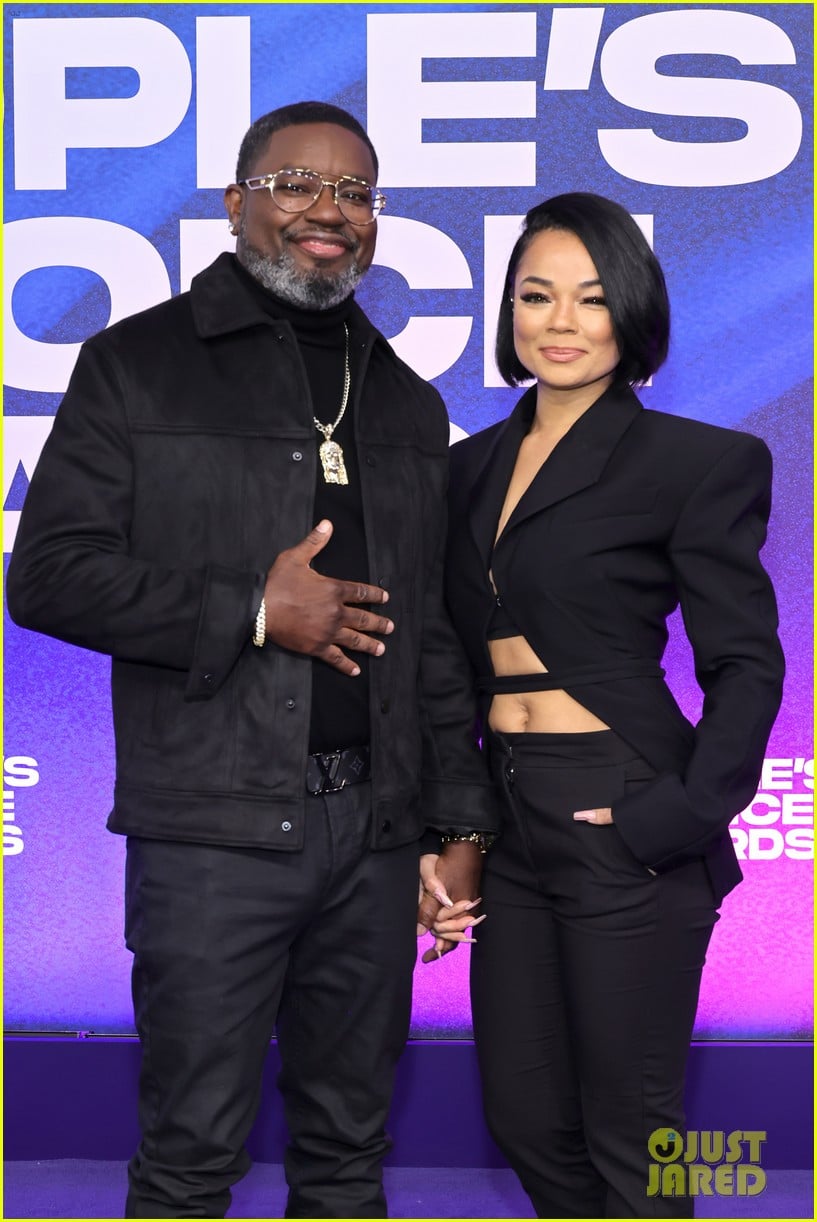 'Vacation Friends 2' Actor Lil Rel Howery Gets Engaged to Girlfriend ...