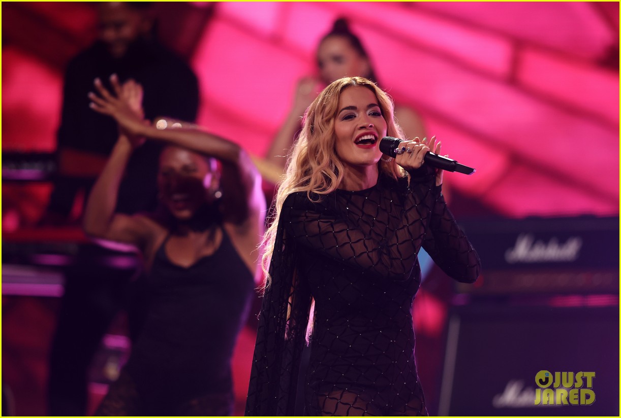 Prince Harry & Meghan Markle Close Out Invictus Games 2023 With a Rita ...