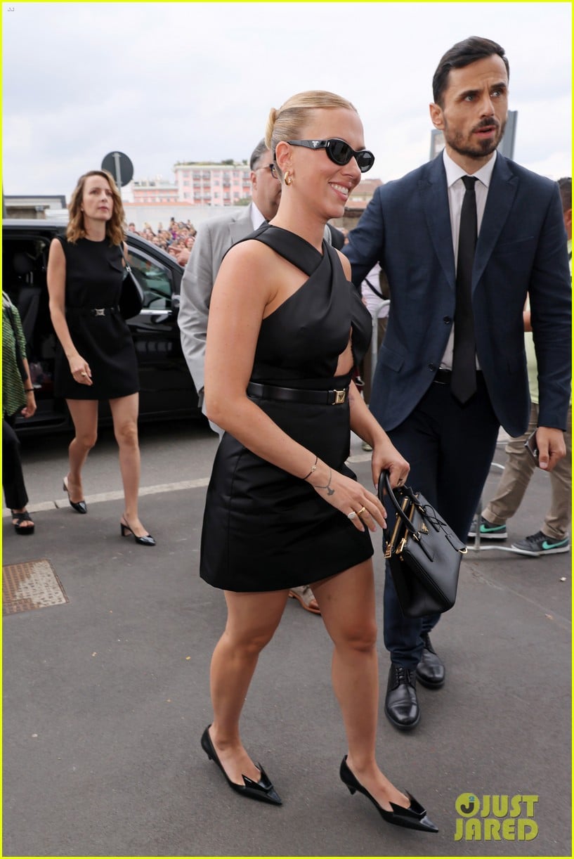 Photo: prada fashion show milan 42 | Photo 4970540 | Just Jared ...