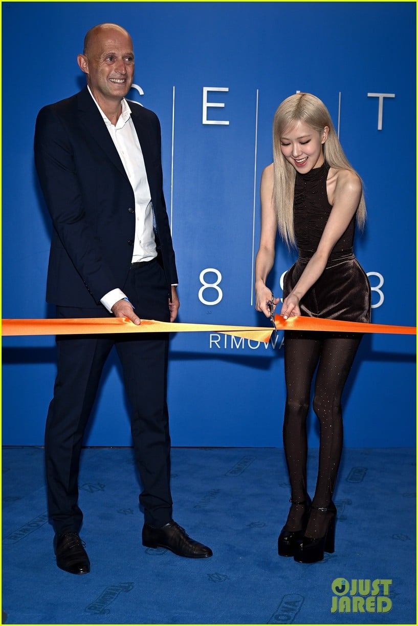 Photo: blackpink rose park rimowa 1898 event nyc 13 | Photo 4965269 ...