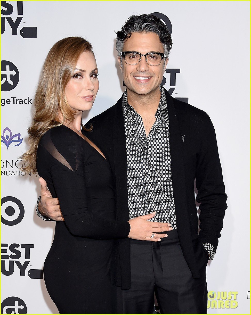 Photo: who is jaime camil wife 03 | Photo 4974210 | Just Jared ...