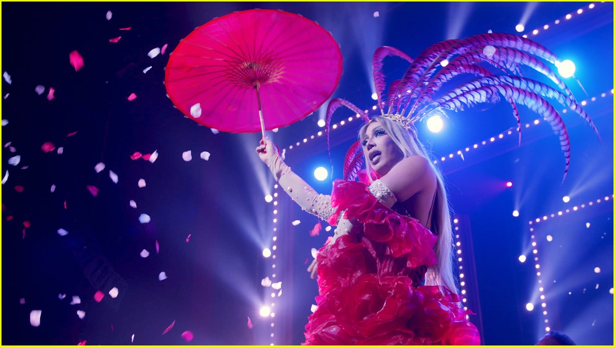 WOW Presents Plus Announces New Series, 'RuPaul's Drag Race Live ...