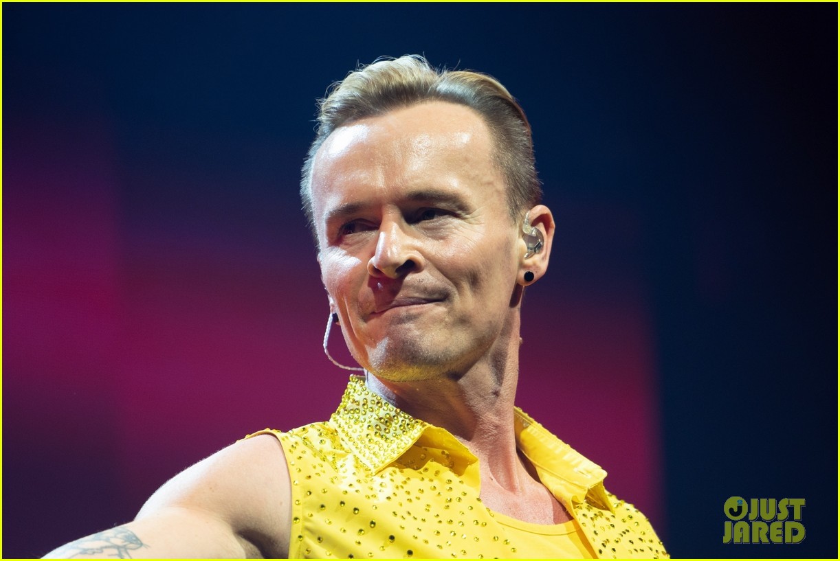 Photo: s club tour 2023 10 | Photo 4980341 | Just Jared: Entertainment News