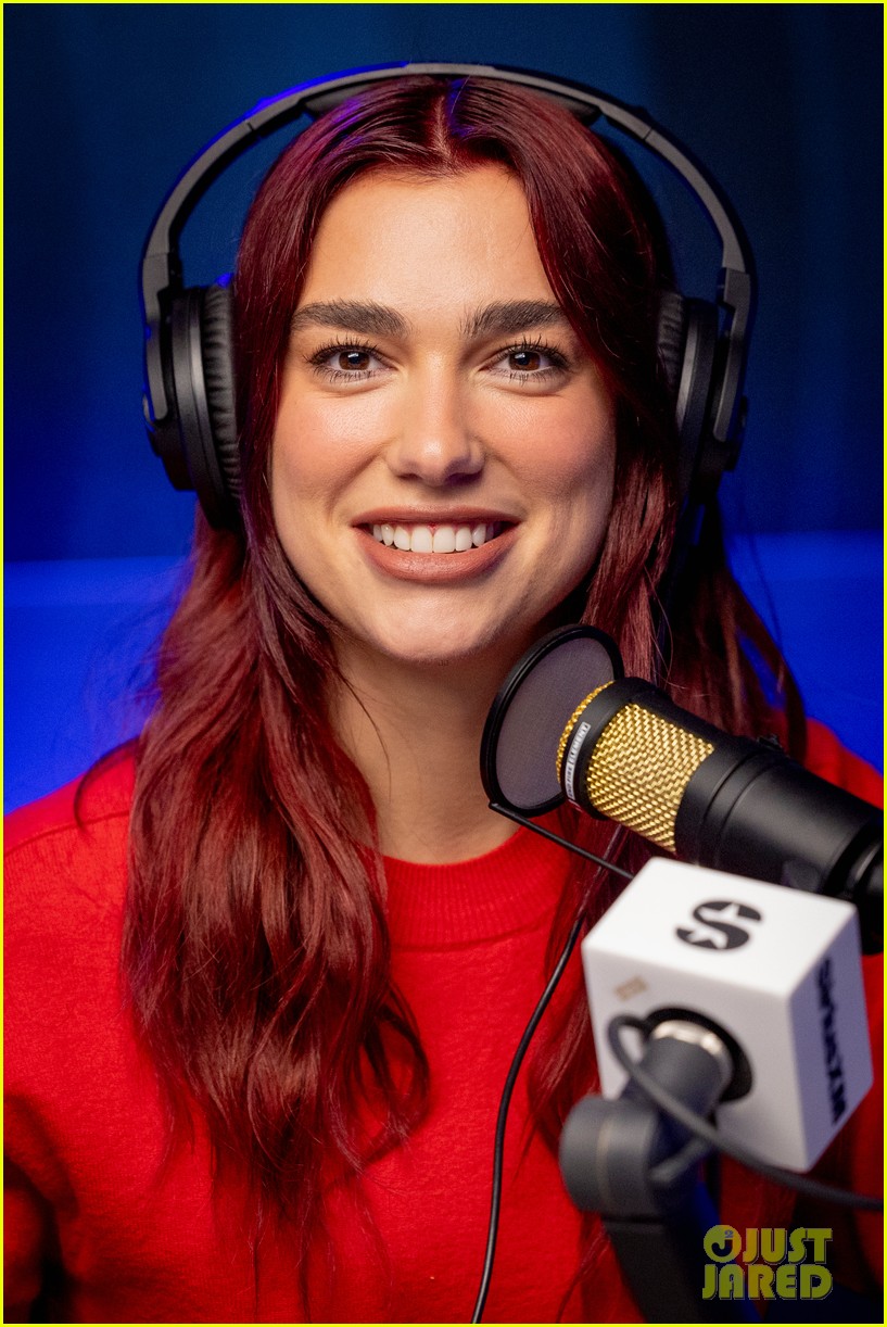 Dua Lipa Hates Ankle Socks & Will Houdini You If You Wear Them: Photo ...