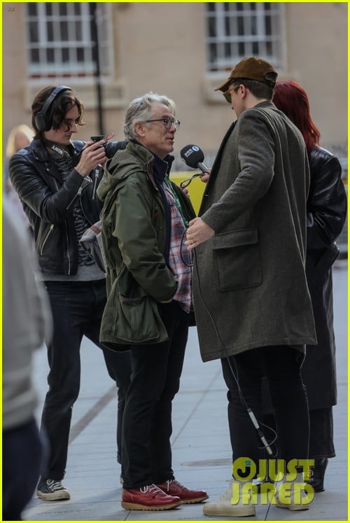 Dua Lipa Gives First Listen of New Single 'Houdini' to Fans on the ...