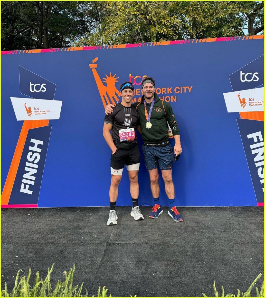 Photo: luke macfarlane hig roberts share rare photos together nyc ...