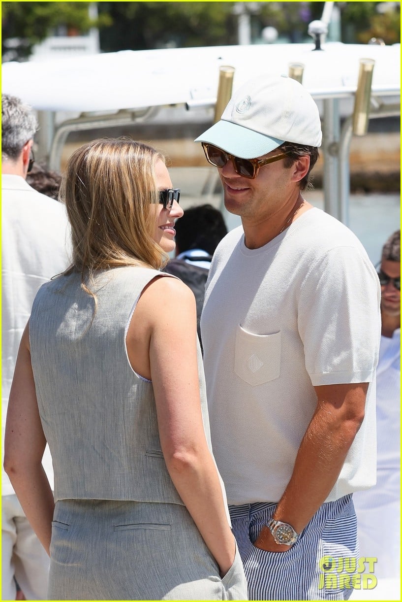 Photo: margot robbie tom ackerley boat ride 61 | Photo 4984593 | Just ...