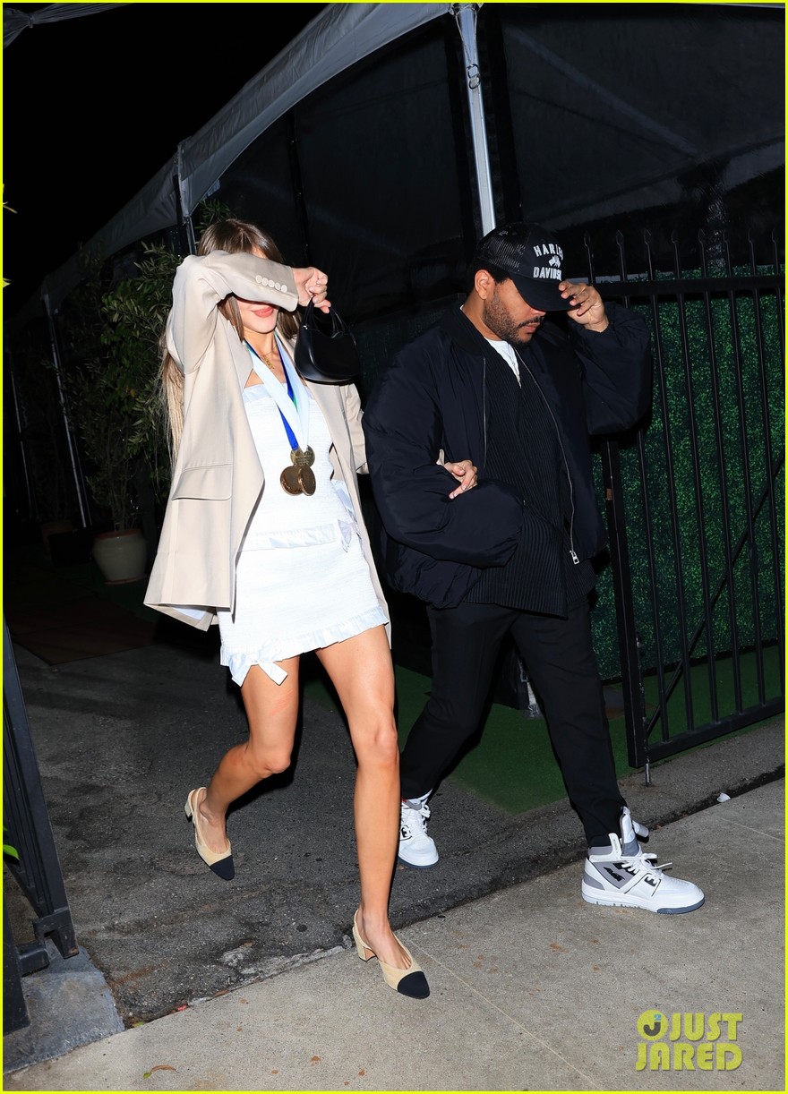 Photo: the weeknd simi khadra date night 17 | Photo 4985469 | Just ...