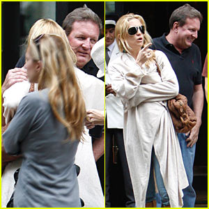 Kate Hudson is Buddies with Billionaire Burkle | Kate Hudson, Ronald ...