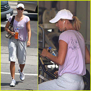 The Sharapova Workout Routine | Maria Sharapova : Just Jared