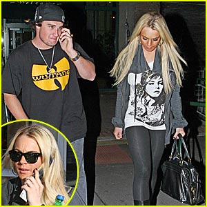 Riley Giles & Lindsay Lohan’s Date Night Out | Lindsay Lohan, Riley ...