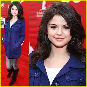 Selena Gomez Has The Power Of Youth | Selena Gomez : Just Jared