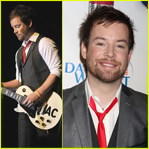 David Cook Does the Wright Thing | David Cook : Just Jared ...