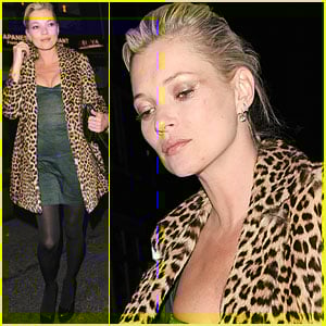 Kate Moss Sits on a Fan | Kate Moss : Just Jared