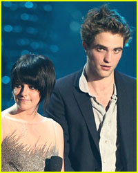 Rob and Kristen: Cozy Backstage at The VMAs | Kristen Stewart, Newsies ...