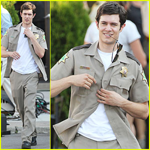 Adam Brody: Detroit Detective in ‘Scream 4′! | Adam Brody : Just Jared ...
