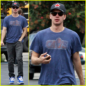 Hayden Christensen: Canadian Cavaliers Fan | Hayden Christensen | Just ...