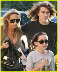 Tish Cyrus Finds Comfort In Her Kids | Billy Ray Cyrus, Newsies, Tish ...