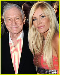 Hugh Hefner S Fiancee Flashes Engagement Ring Crystal Harris Hugh