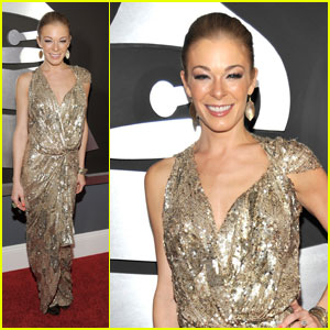 LeAnn Rimes – Grammys 2011 Red Carpet | 2011 Grammy Awards, LeAnn Rimes | Just Jared: Celebrity ...