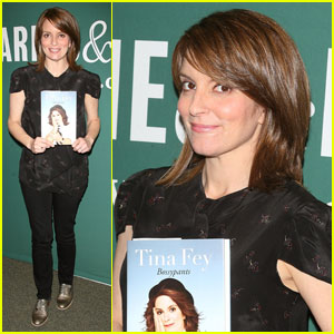 Tina Fey: ‘Bossypants’ Book Signing! | Pregnant Celebrities, Tina Fey ...