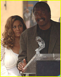 Beyonce’s Parents’ Divorce Finalized | Mathew Knowles, Newsies, Split ...