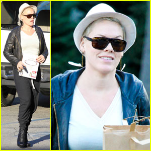 Pink: Christmas Tree Up & Cookies Baked! | Pink | Just Jared: Celebrity ...