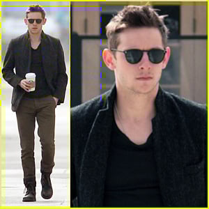 Jamie Bell: Solo Venice Stroll | Jamie Bell : Just Jared ...
