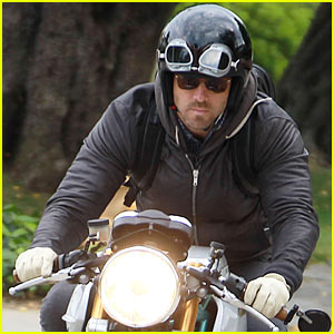 Ryan Reynolds: Motorcycle Man! | Ryan Reynolds | Just Jared: Celebrity ...
