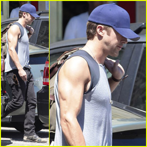 Ryan Gosling: Fitness Factory Gym Time! | Ryan Gosling | Just Jared ...