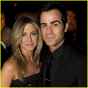 Jennifer Aniston: Engaged to Justin Theroux! | Jennifer Aniston, Justin ...