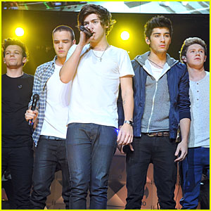 One Direction – Z100′s Jingle Ball 2012! | Harry Styles, Liam Layne ...