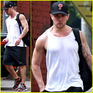 Ryan Phillippe: Muscle Tank Workout Man! | Ryan Phillippe : Just Jared